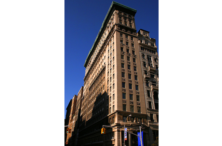 Bank-of-the-Metropolis-nowadays | HDC